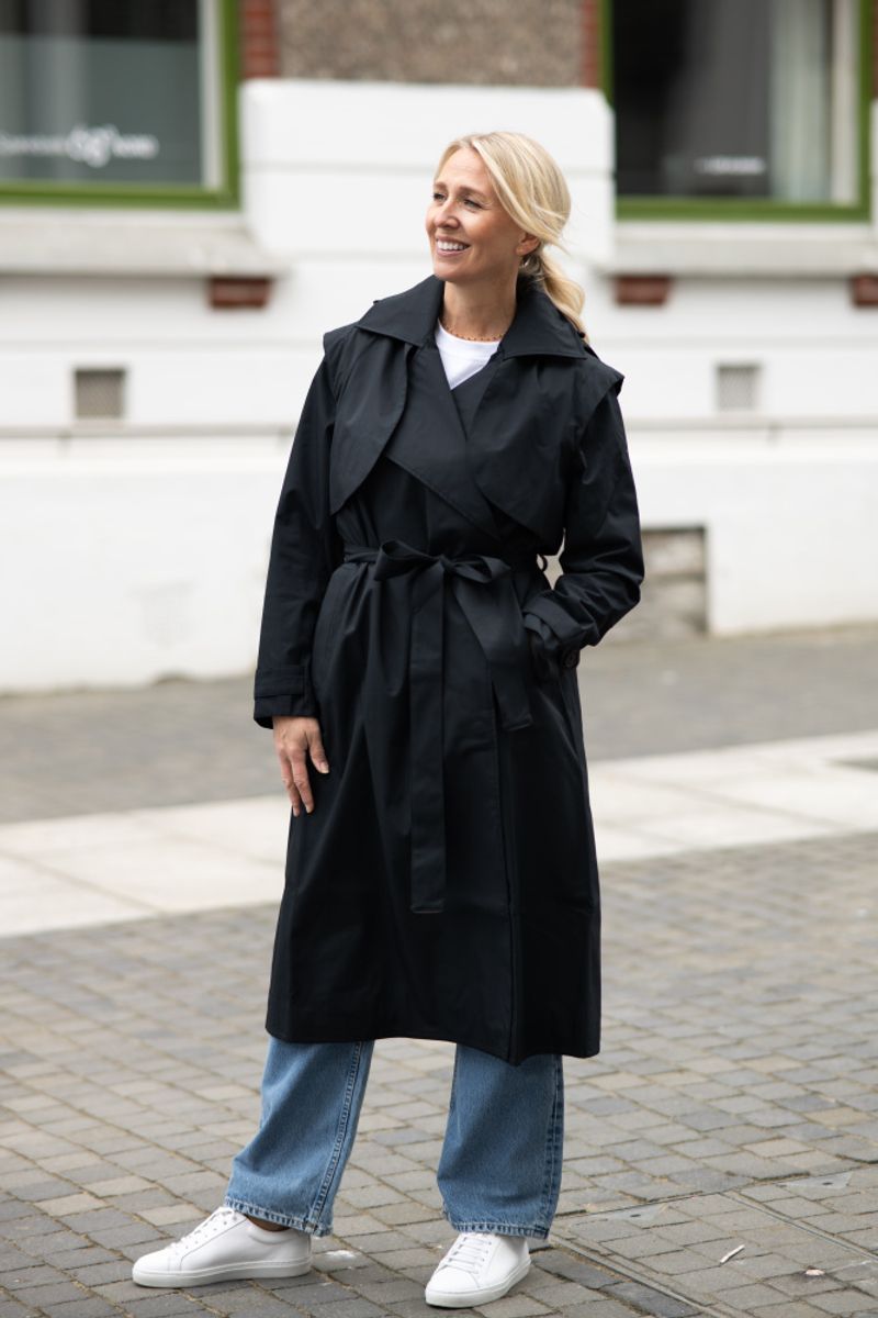 Regndråpe Trench Coat New Black - Vakre Vene