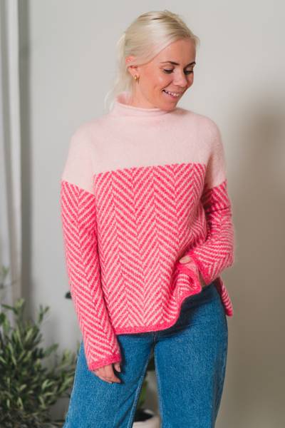 Second Female - Vakre Vene